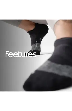 FEETURES Elite Light Cushion No-show Tab Athletic Ankle Socks - Deep Black