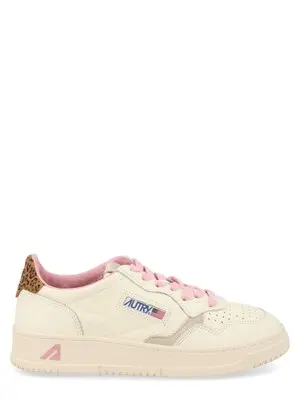 AUTRY Sneaker "medalist Low - White