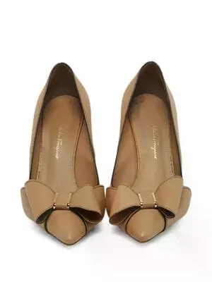 FERRAGAMO Bow Detail Pointed-toe Pumps - Neutrals