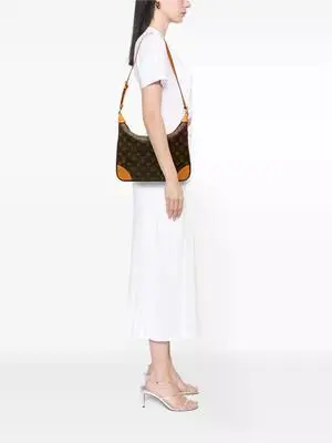 LOUIS VUITTON Monogram Boulogne 30 Shoulder Bag