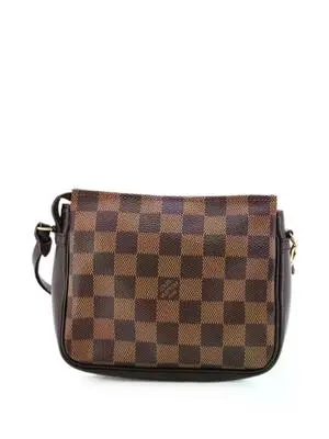 LOUIS VUITTON Damier Pouch