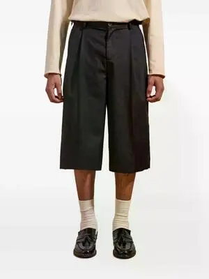 FOUND Pleated Raw-cut Shorts