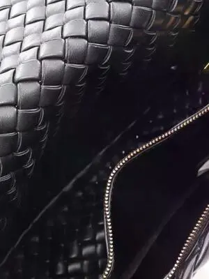 Bottega Veneta Small Padded Intrecciato Cobble Crossbody Bag - Black