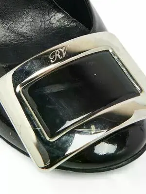ROGER VIVIER Trompette Patent Leather Pumps - Black
