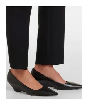 THE ROW Eranza Wool Straight Pants