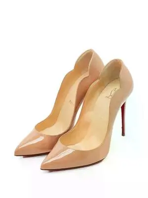 CHRISTIAN LOUBOUTIN Hot Chick" Scalloped Pumps