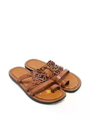 Loewe Anagram Slides