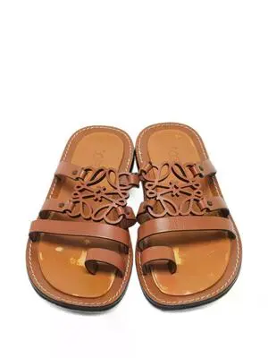 Loewe Anagram Slides