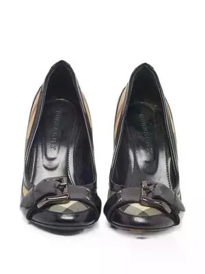 Burberry Nova Check Buckle Pumps