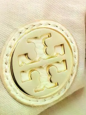 Tory Burch Amanda Shoulder Bag - Neutrals