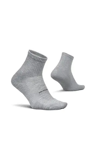 FEETURES High Performance Max Cushion Quarter Socks - Stone Gray