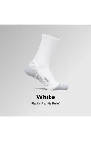 FEETURES Plantar Fasciitis Relief Light Cushion Mini Crew Socks - White