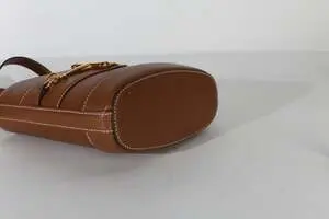 Gucci Smooth Calfskin Hasler Horsebit 73 Bucket