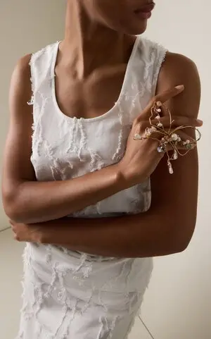 ISSHI Chō Butterfly Ring