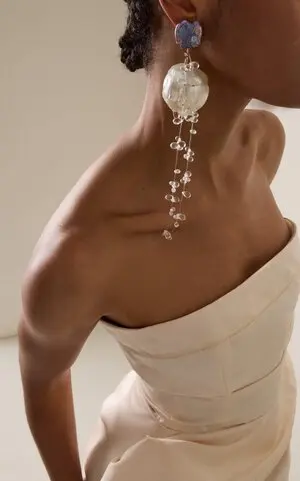ISSHI Melting Pearl Earrings