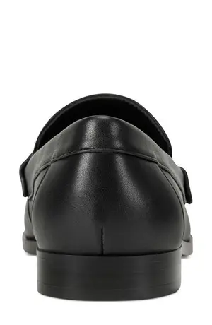 Dkny Daykin Loafer With Logo Hardware