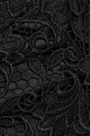 Alice + Olivia Alice Olivia Amaris Macramé Lace Shorts