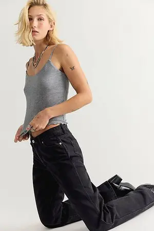 Rolla's Meg Straight Jeans - Washed Black