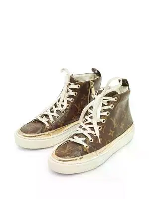 LOUIS VUITTON Monogram High-top Sneakers