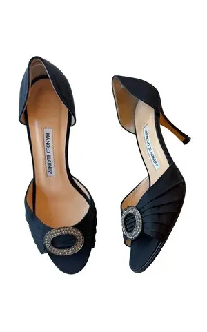DEAR CLEMENTINE VINTAGE Manolo Blahnik Embellished Pumps