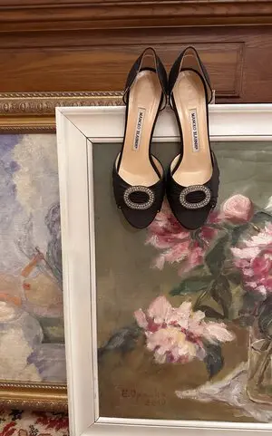 DEAR CLEMENTINE VINTAGE Manolo Blahnik Embellished Pumps