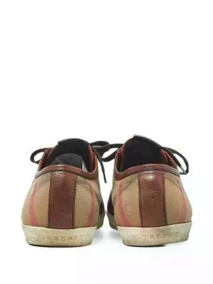 Burberry Nova Check Low-top Sneakers