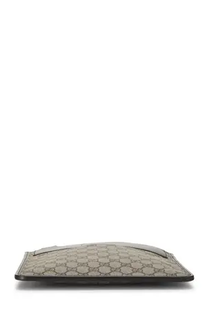 Gucci Gg Supreme Canvas Flat Messenger