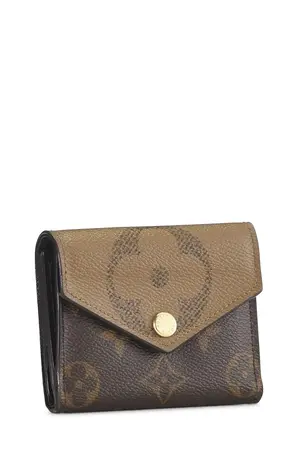 LOUIS VUITTON Monogram Reverse Giant Canvas Zoe Wallet