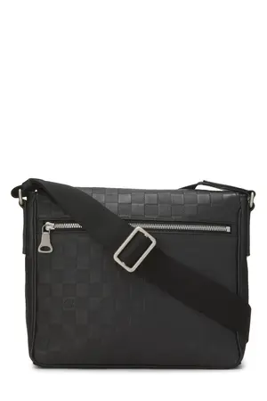 LOUIS VUITTON Damier Infini District Nm Messenger Bag