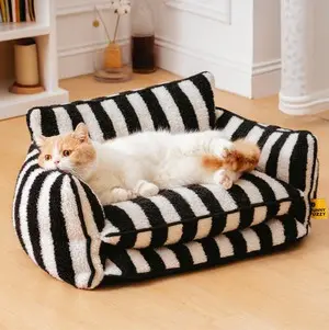 FUNNYFUZZY Striped Faux Lambswool Double Layer Pet Sofa Bed