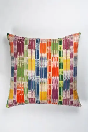 ARCHIVE NEW YORK Vintage Handwoven Carmen Ikat Pillow