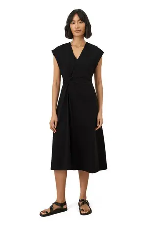 Pact Knee Length Day Dresses