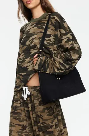 Lioness Bloom Long Sleeve Camouflage T-shirt