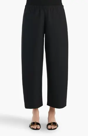 Khaite Roma Rounded Virgin Wool Cropped Pants