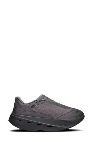 On X Paf Cloudboom Volt Running Shoe - Ember/pebble