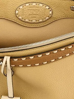 Fendi Borsa The Way Soft Medium With Macro Top Stitching