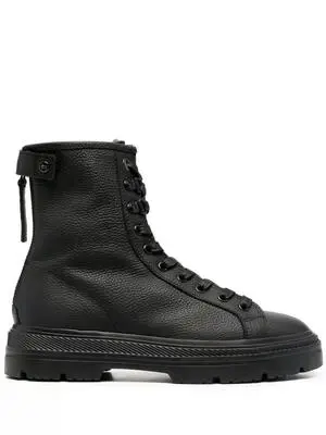 Woolrich Round Toe Boots For Women