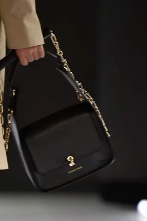 JAUSHINA NICOLE Leather Shoulder Bag With Chain Strap