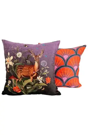 MUZALUCI Velvet Pillowwoodland Deer