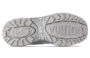 LOUIS VUITTON Discovery Lace Up Sneakers - Grey/silver/beige