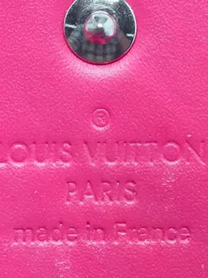 LOUIS VUITTON Sarah Monogram Rose Pop Vernis Wallet