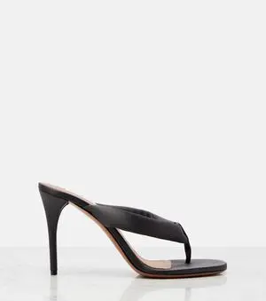 Alaïa Padded Thong Heeled Sandals - Grey
