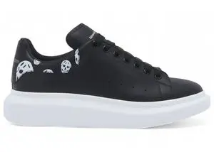 Alexander McQueen Oversized Skullsin