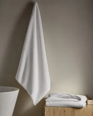 Quince Plush Organic Turkish Cotton Bath Sheet - White