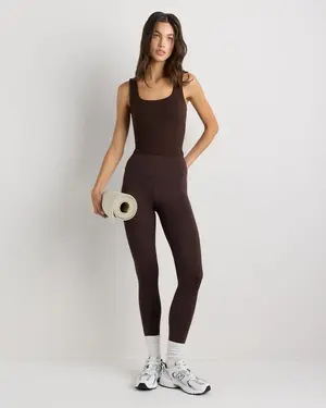 Quince Power-up Scoop Neck Bra Tank Top - Espresso