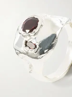 SIMUERO Sterling And Garnet Ring
