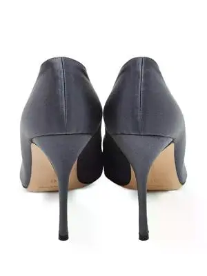 Manolo Blahnik Samara Crystal-embellished Stiletto Pumps