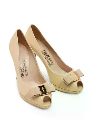 FERRAGAMO Vara Bow Peep-toe Pumps
