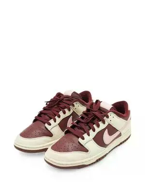 Nike Dunk Retro "valentine's Day" Sneakers
