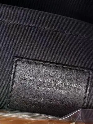 LOUIS VUITTON Monogram Taurillon Leather Pouch